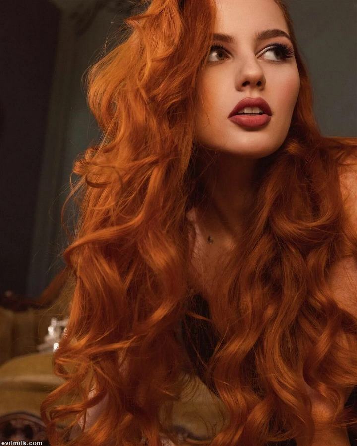 Myevilmilk Redhead Mondays